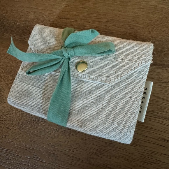 Sezane | Bags | Sezane Mini Compact Wallet Coin Purse Card Holder ...
